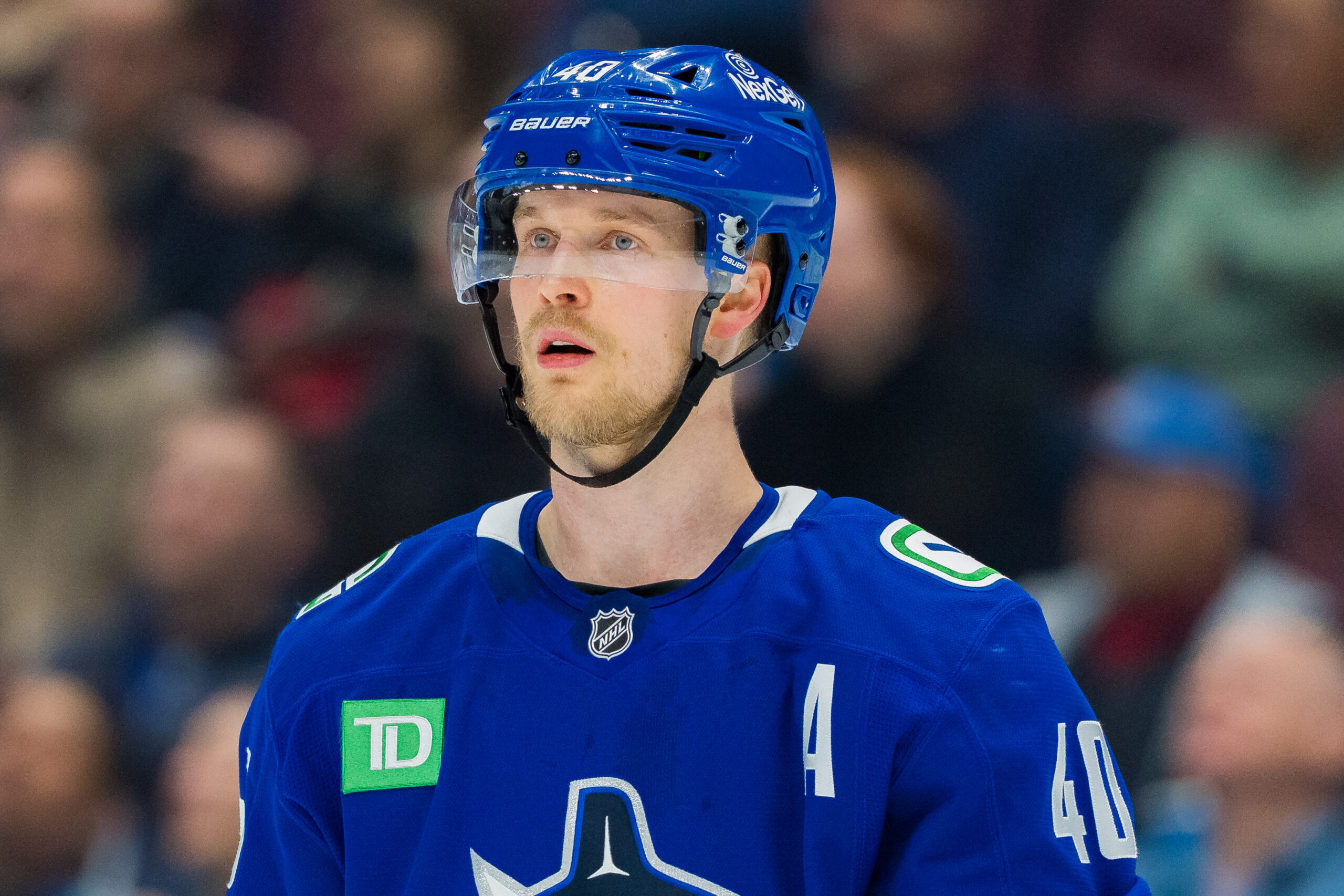 Elias Pettersson devrait rester en place - La Poche Bleue