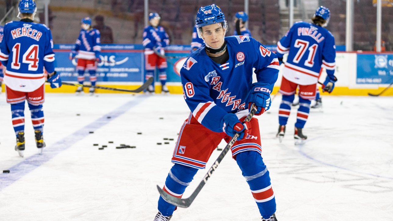 Mesar marque sur un lancer de punition - La Poche Bleue