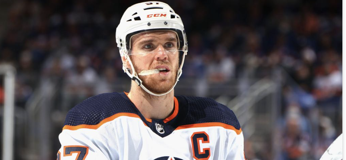 McDavid établit un nouveau record personnel! - La Poche Bleue