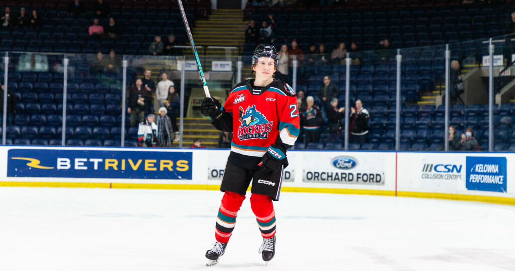 Un espoir rêve à Cole Caufield - La Poche Bleue