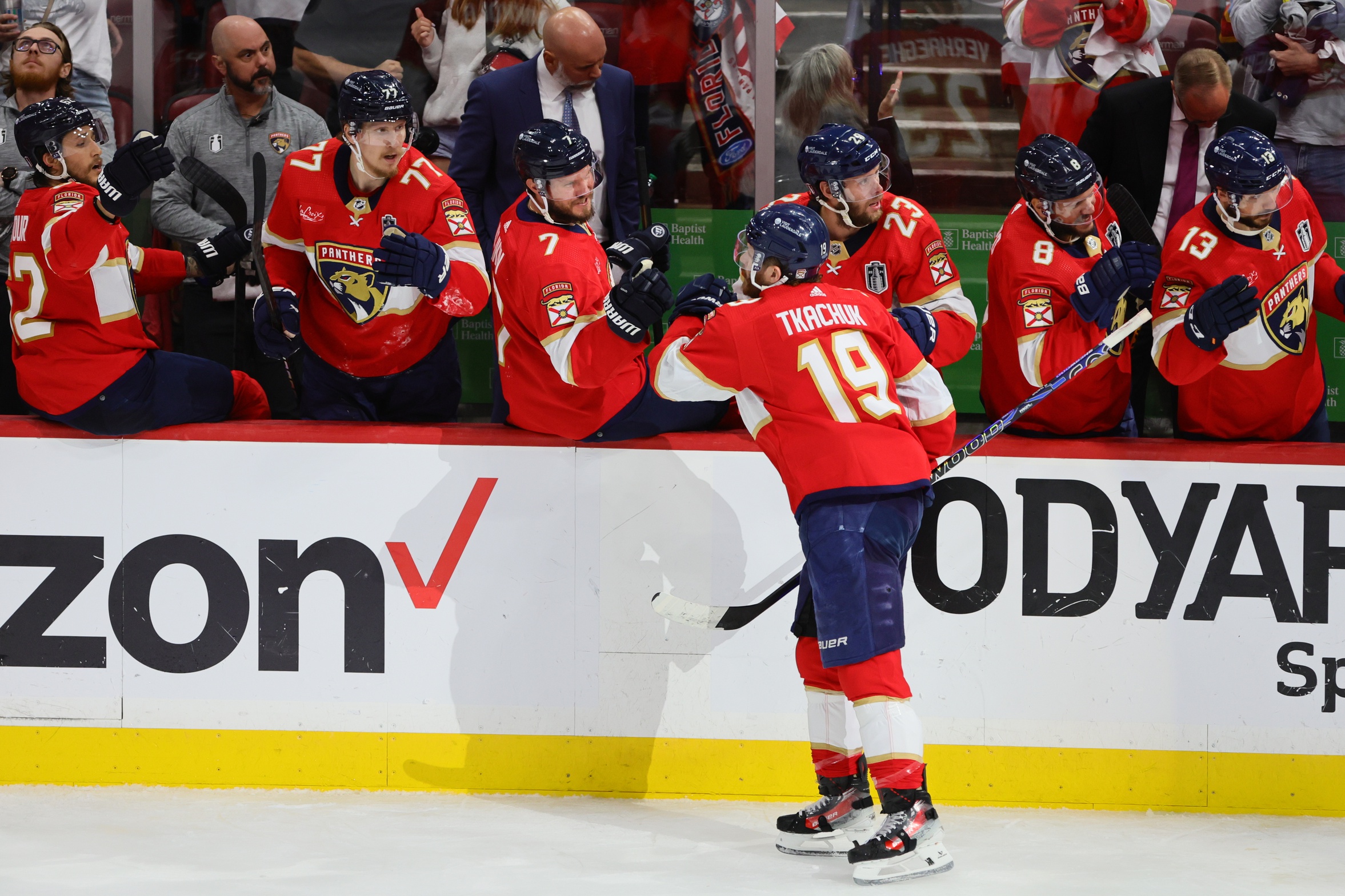 Matthew Tkachuk a échoué dans sa tentative à la Mark Messier - La Poche ...