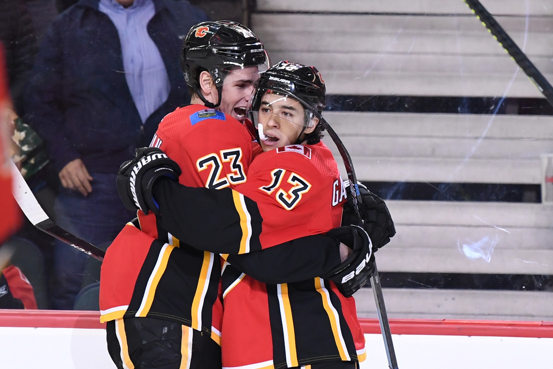 Sean Monahan : « Johnny est un de mes meilleurs amis » - La Poche Bleue