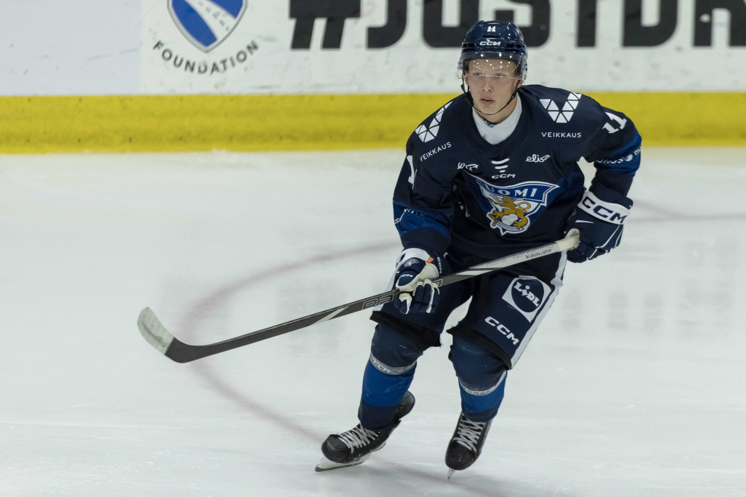 Vidéo : Escarmouche entre Hage et Koivu - La Poche Bleue