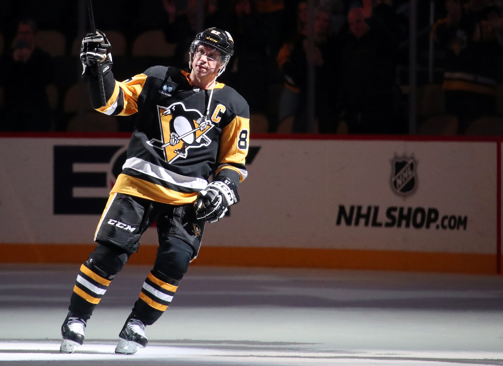 Crosby détient maintenant un trône de Mario Lemieux - La Poche Bleue