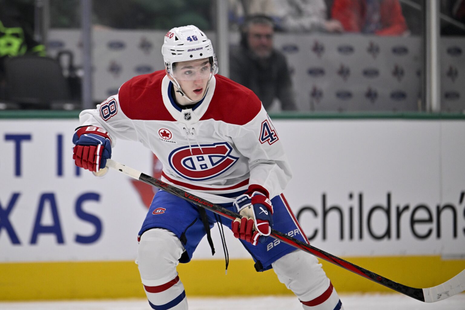 Maman Hutson explique pourquoi elle habite avec son fils à Montréal ...