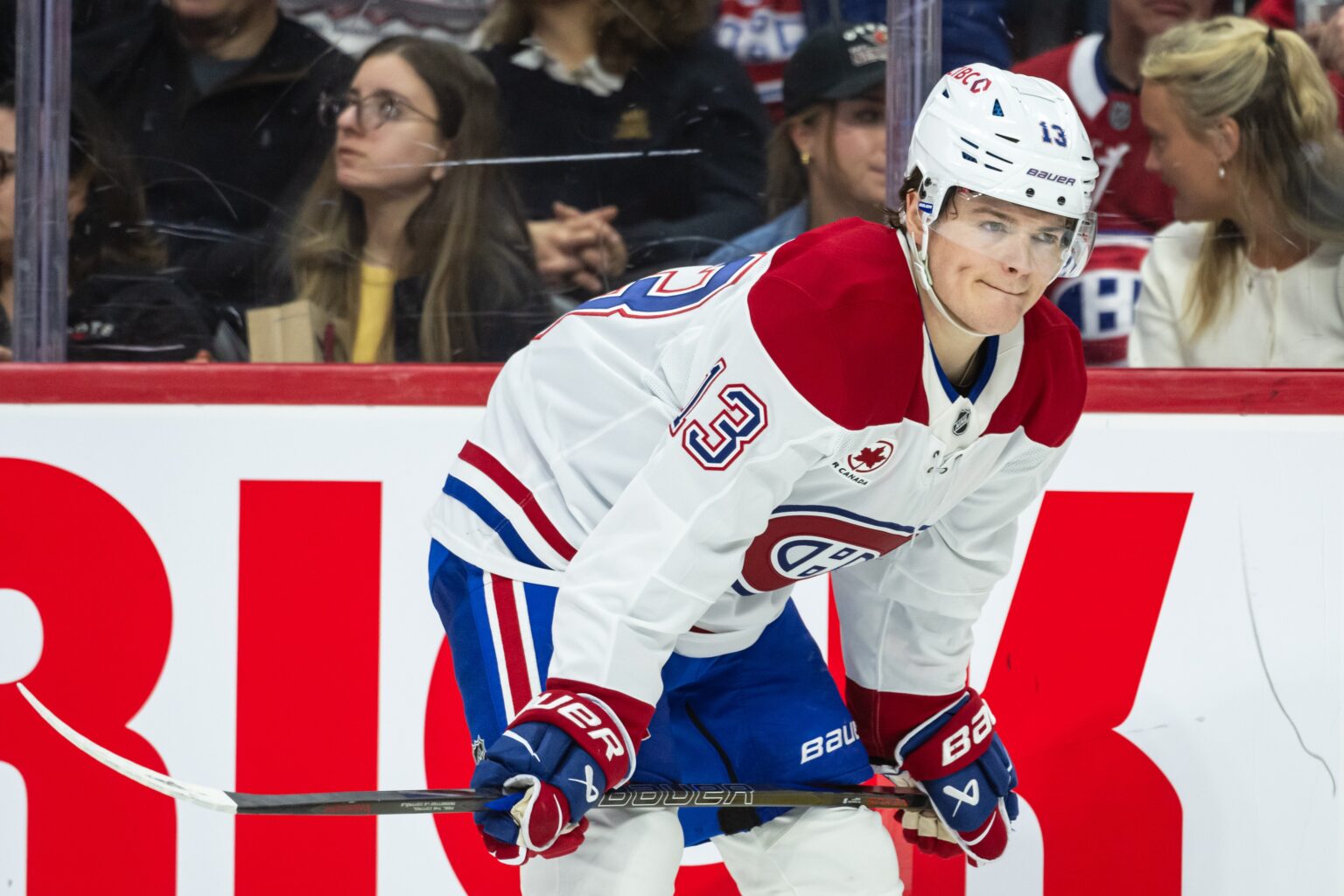 Cole Caufield a réalisé une première en 30 ans - La Poche Bleue