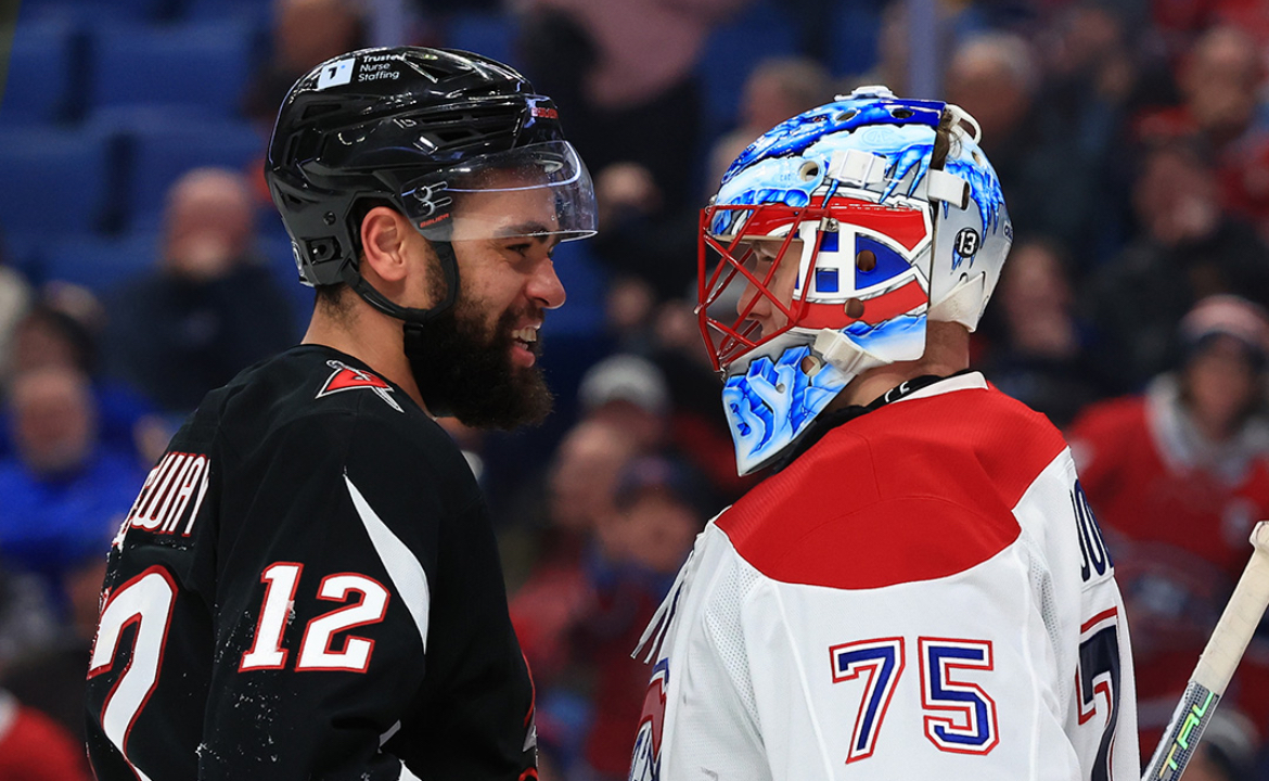 Vidéo: Jakub Dobes s'amuse auprès de Jordan Greenway - La Poche Bleue
