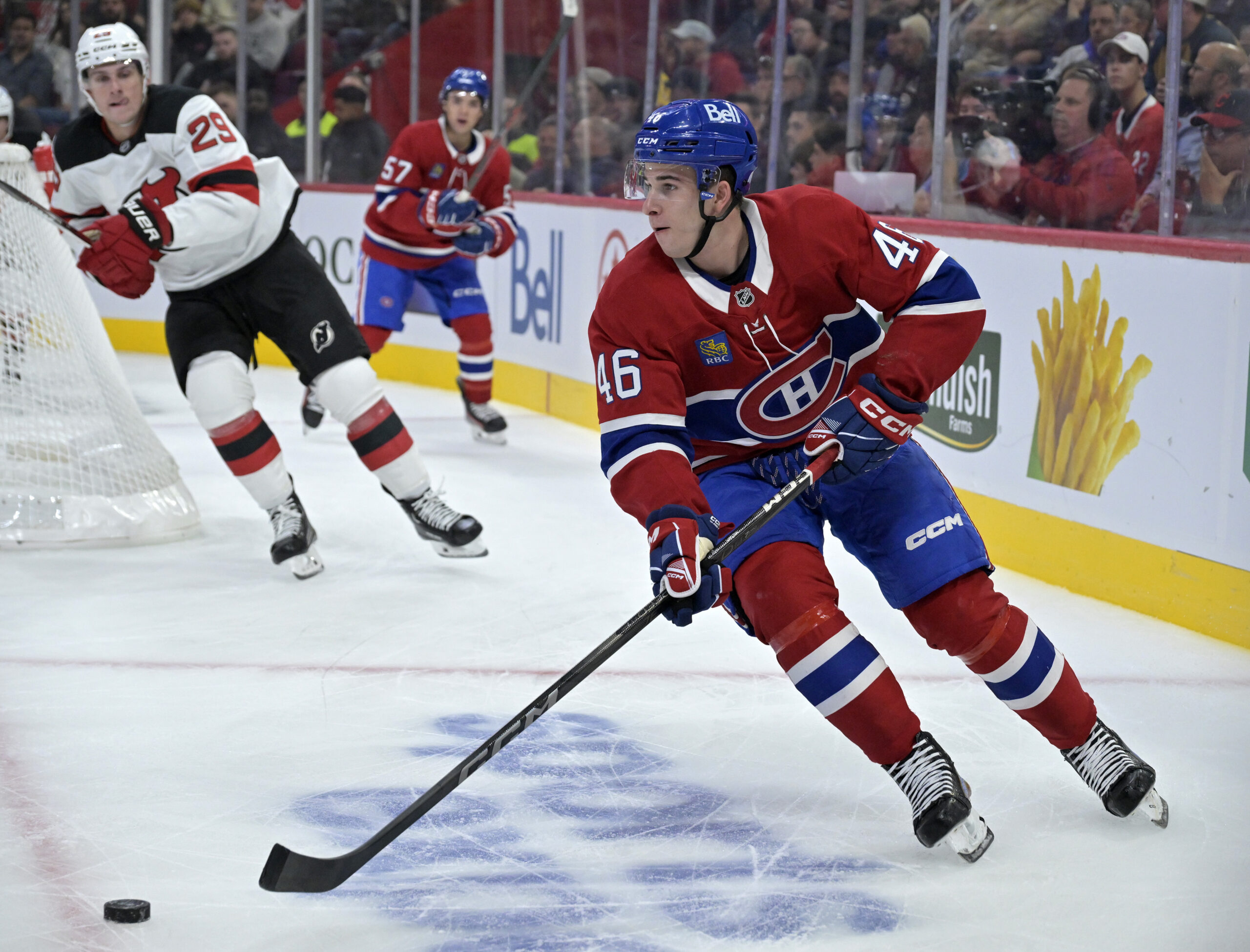 Filip Mesar peut-il encore se tailler une place avec le Canadien ? - La ...