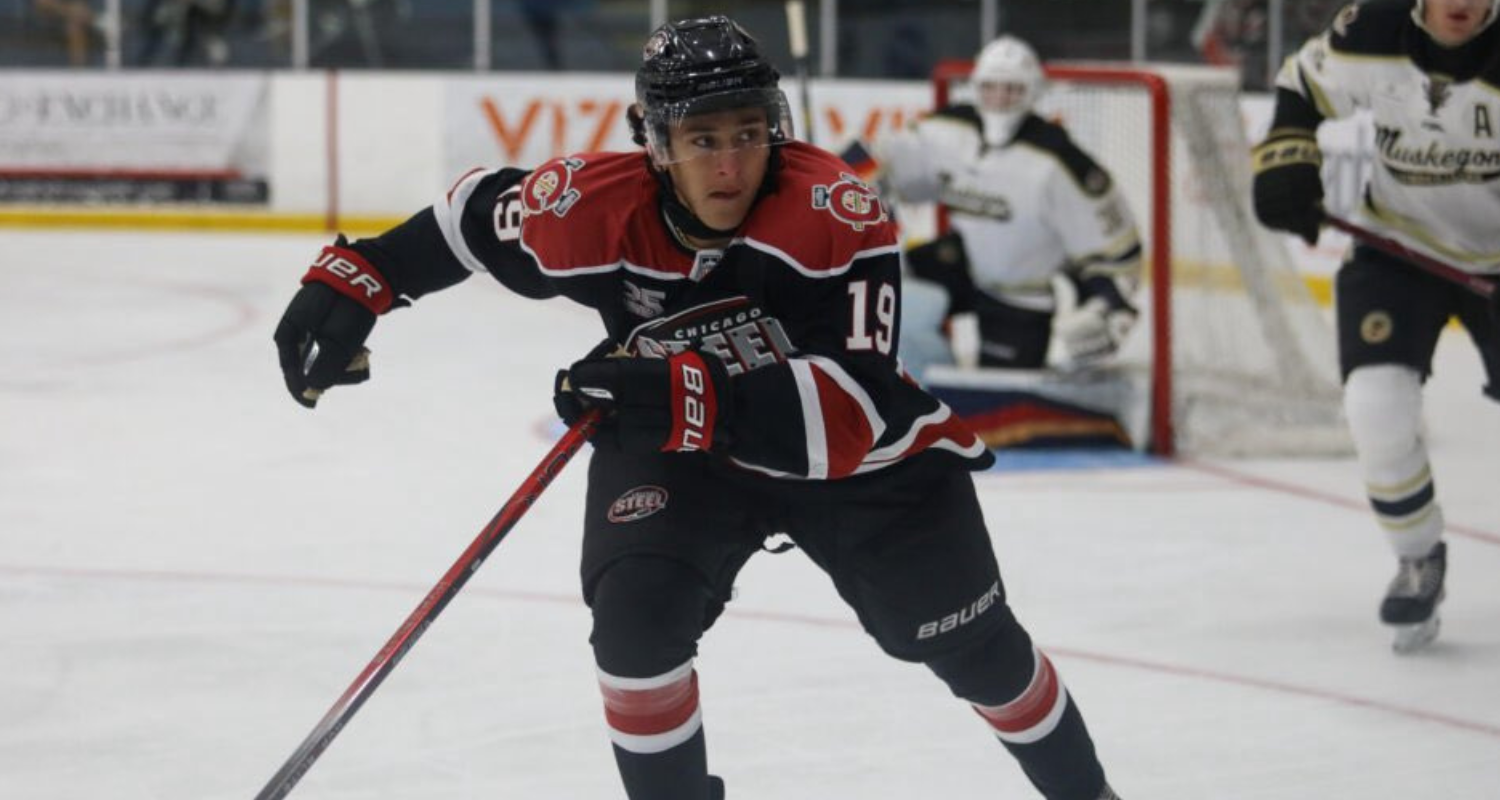 Signature : Le frère de Michael Hage fait le saut dans la OHL - La ...